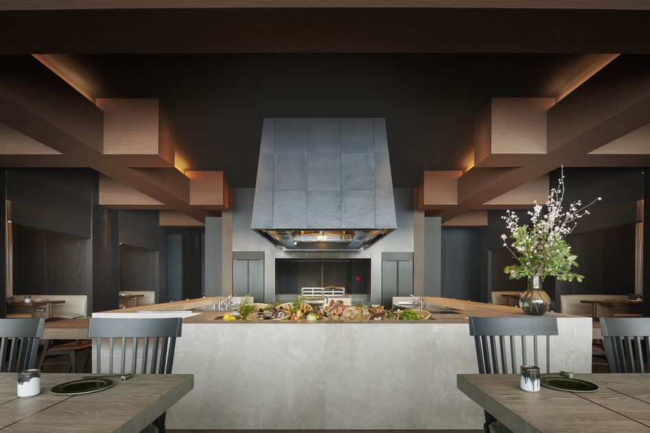 Robata - Park Hyatt Niseko Hanazono - Restaurant Guide - TableCheck