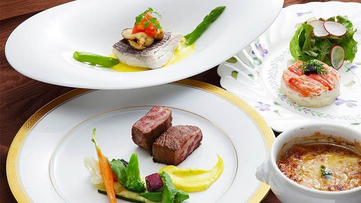 French Restaurant Bellview - 新潟グランドホテル - Guide de restaurant - TableCheck