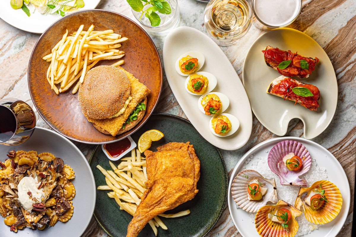 THE CRAFT BAR AND GRILL（福岡） - Restaurant Guide - TableCheck